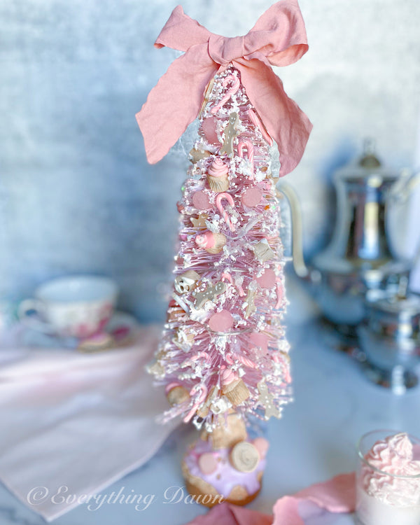Pink Candy Lane Gingerbread 12 inch Christmas Tree – Everything Dawn